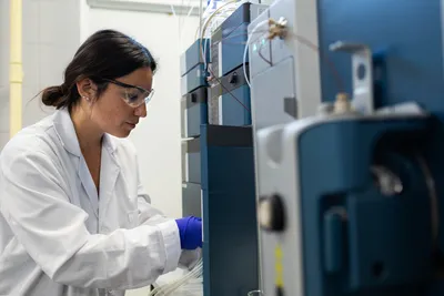 Simultaneous Analysis of Ultrashort-, Short-, and Long-Chain PFAS in ...